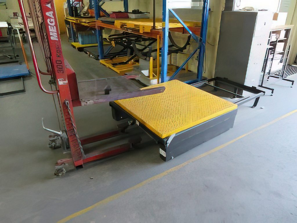 Spring pallet table | Rotolift | Vacuum Lifting Australia